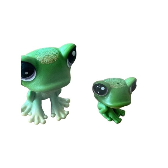 Hasbro | Toys | Lps Littlest Pet Shop Green Glitter Frog Set Of Two ...